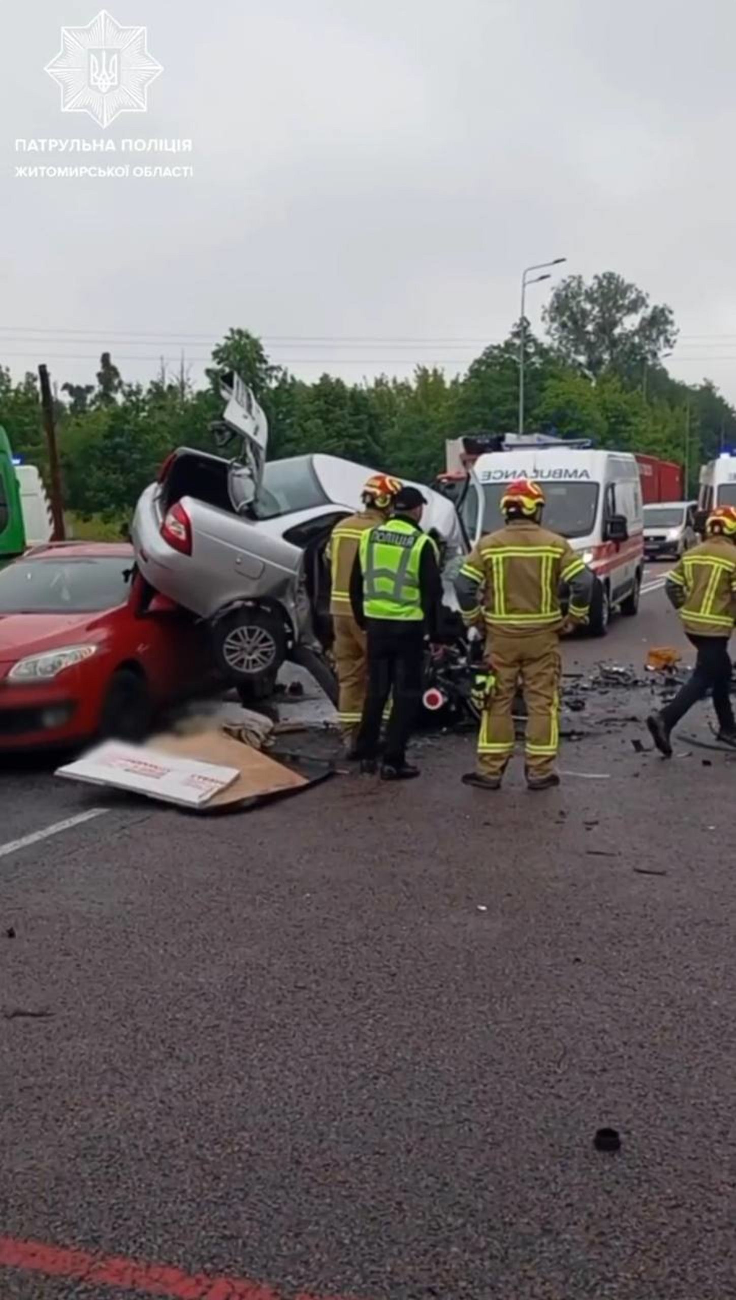 Карколомна ДТП біля Гуйви: рух транспорту частково ускладнений в ...